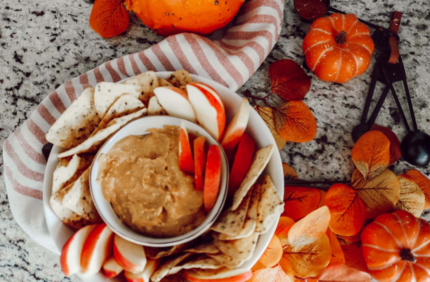 Delicious Whipped Pumpkin Spice Dip Recipe